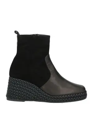 CastaÑer Ankle Boots Size Leather