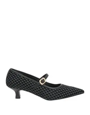 NILA & NILA Velvet Mary Jane Pumps With Pointed Toe And Spool Heel