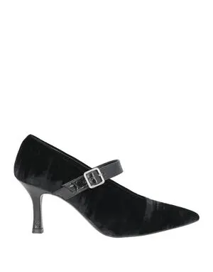 NILA & NILA Velvet Mary Jane Pumps With Spool Heel