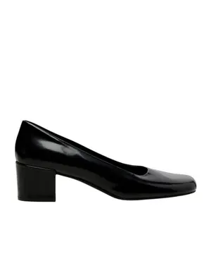 THE ROW Penelope Leather Pumps - Black