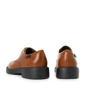 Camper Dean Brogues
