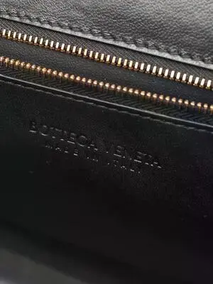 Bottega Veneta The Clip Crossbody Bag - Black