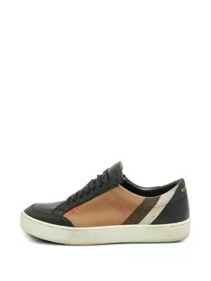 Burberry Nova Check Low-top Sneakers
