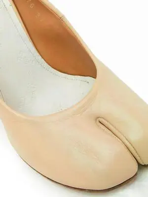 MAISON MARGIELA Tabi Leather Pumps