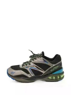 LOUIS VUITTON Trail Sneakers - Black