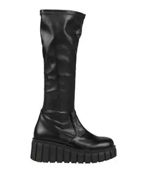 NILA & NILA Boot Size Synthetic Material - Black