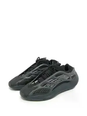 ADIDAS X YEEZY Yeezy 700 V3 Sneakers - Black