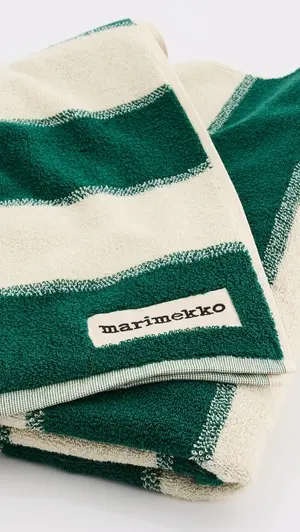 Marimekko Galleria Bath Towel