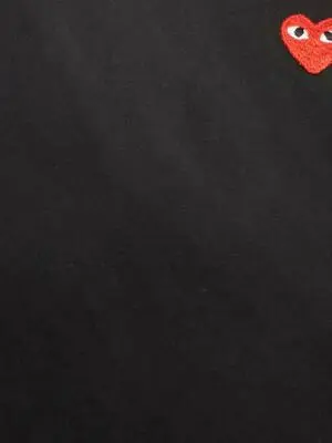 Play Comme Des Garcon Embroidered Heart T-shirt