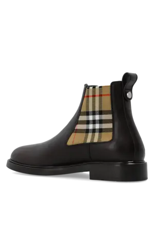 Burberry Pembroke Chelsea Boots
