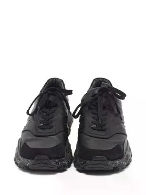 Valentino Garavani Bounce Leather Low-top Sneakers