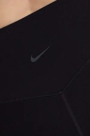 Nike Short Training Leggings