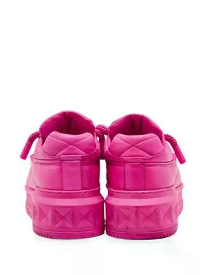 Valentino Garavani One Stud Leather Low-top Sneakers