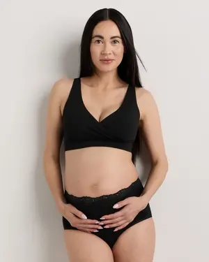 Quince Nursing & Sleep Bra - Black