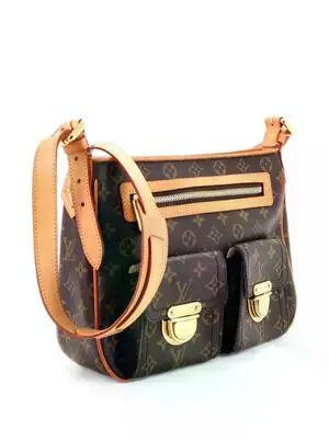 LOUIS VUITTON Monogram Canvas Gm Shoulder Bag