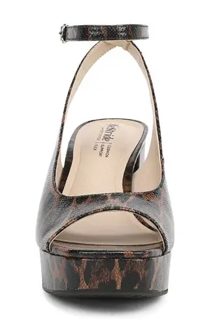 LIFESTRIDE Aliyah Ankle Strap Platform Sandal - Brown