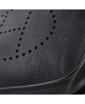 Hermès Pm Evelyne Bag Gen I Clemence - Black