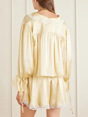 Chloé Cropped Lace-trimmed Silk-satin Blouse - Yellow