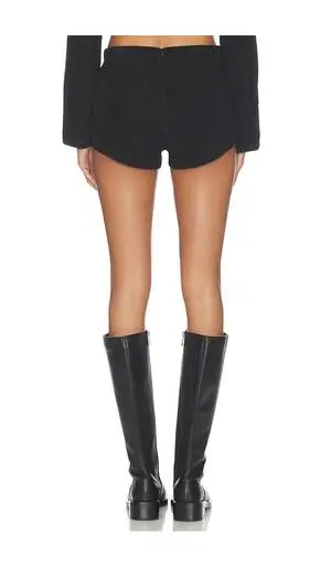 UNDERSTATED LEATHER X Stretch Suede Short
