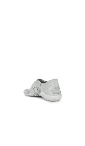 NIKESKIMS Rift Satin Sneaker In Metallic Silver
