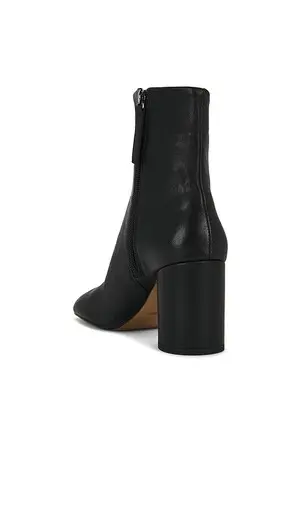 Steve Madden Caro Boot