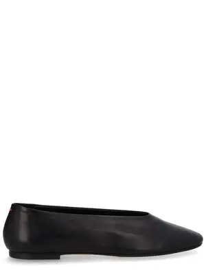 AeydĒ Uma Mini Stud Mary Jane Flats