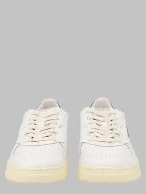 AUTRY Medalist Low Leather Sneakers - White