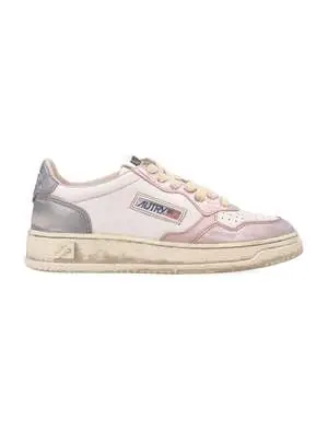 AUTRY Vintage 1980s Inspired Low Top Sneakers - White/rose/black Board
