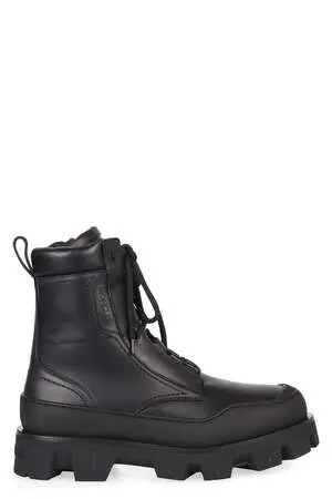 Moncler Stylish Ankle Boots - Black