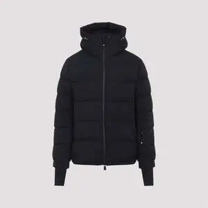 Moncler Isorno Jacket Fw25 Collection - Black