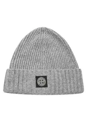 Stone Island Mini Badge Knit Beanie - V0m67