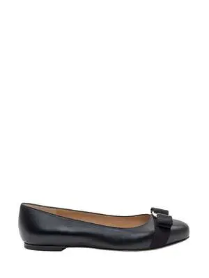 FERRAGAMO Black Leather Bow Detail Ballerina Flats - Nero
