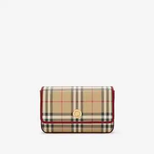 Burberry Mini Hampshire Dfc Leather Wallet - Vntgchruby