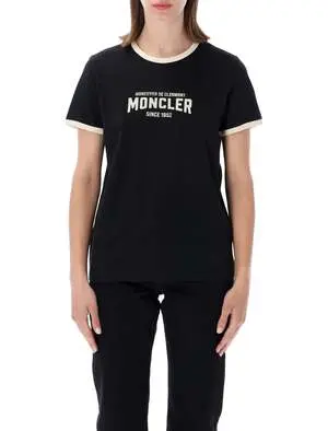 Moncler Classic Cotton T-shirt With Logo Detail - Black