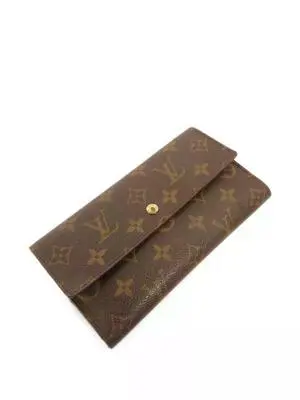 LOUIS VUITTON Monogram Portefeuille International Foldover-top Wallet