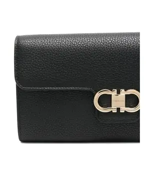 FERRAGAMO Gancini Wallet-on-chain