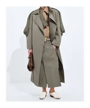 Bottega Veneta Cotton And Silk Gabardine Trench With Woven Leather Accents - Gray