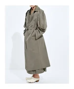 Bottega Veneta Cotton And Silk Gabardine Trench With Woven Leather Accents - Gray