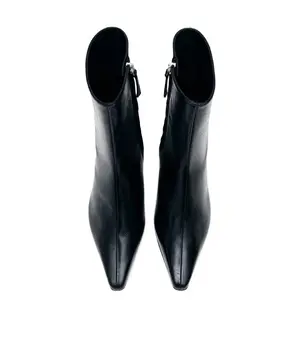 ALOHAS Ambar Rift Leather Ankle Boots