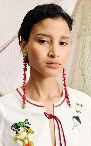 ALEMAIS Ona Shell Beaded Drop Earrings