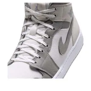 JORDAN 1 Mid Sneakers - Summit White/phantom/light Smoke Grey