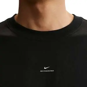 Nike Standard Issue Dri-fit T-shirt