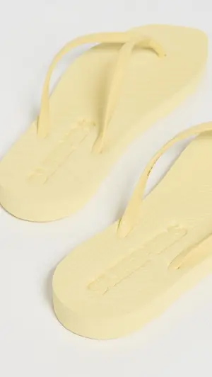 VELOUR Tapered Flip Flops - Mellow Yellow