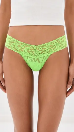 Hanky Panky Signature Lace Low Rise Thong 3 Pack