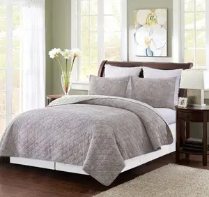 C&F HOME Maeve Jacquard /queen 3-piece Quilt Bedding Set
