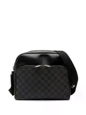 LOUIS VUITTON Damier Graphite Dayton Reporter Mm Bag - Black