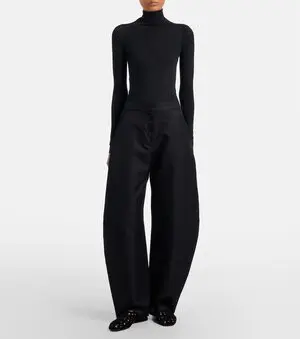 Alaïa Vienne Suede Ballet Flats