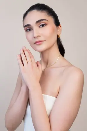 ZYNNIA COLLECTIVE Studded Twist Chain Ring
