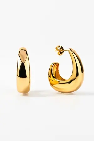 ZYNNIA COLLECTIVE Studio Hoops - Gold