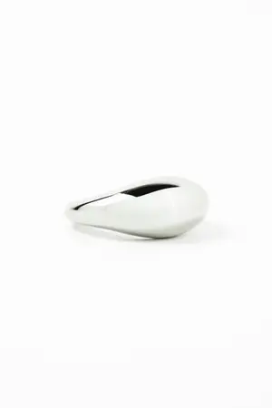 ZYNNIA COLLECTIVE Dome Ring - Silver